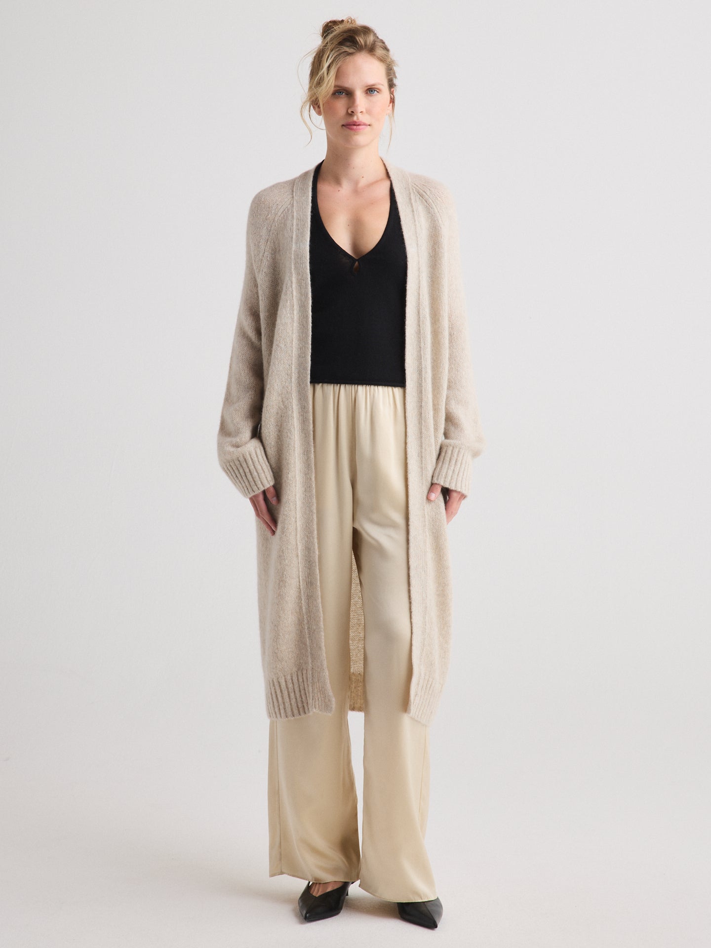 Women's Oversized Lightweight Cashmere Duster Cardigan in Light Brown ...